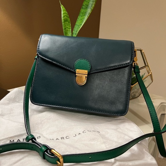 Marc By Marc Jacobs | Bags | Marc By Marc Jacobs Twotone Green Color ...